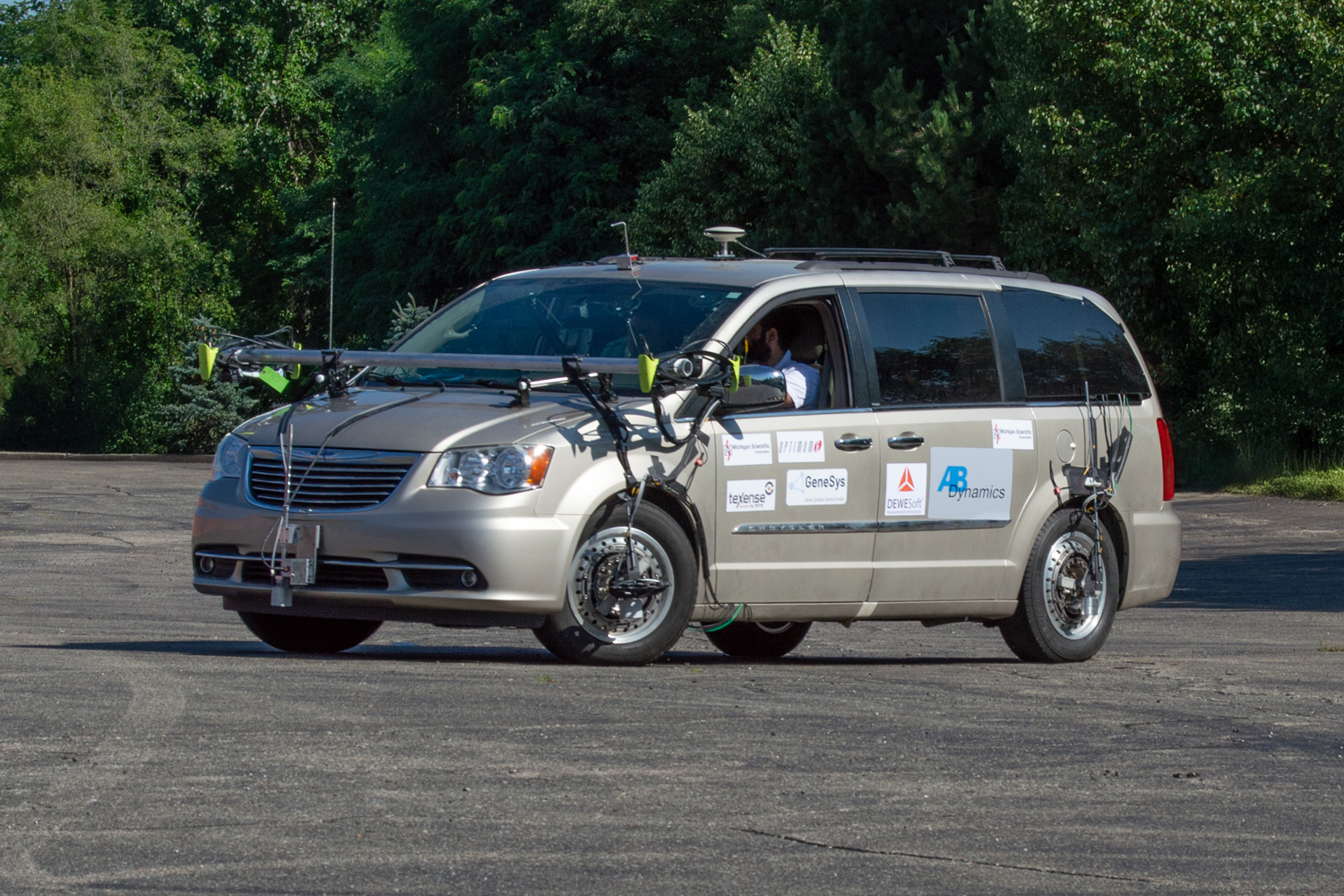 van-full-vehicle-instrumentation-testing-service • Michigan Scientific ...